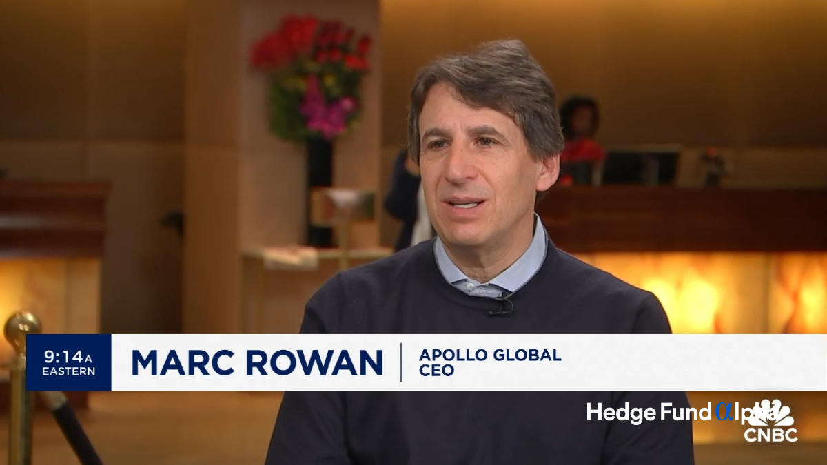 Apollo Global CEO Fed Lowering Rates Is A "Risky Insurance Policy"